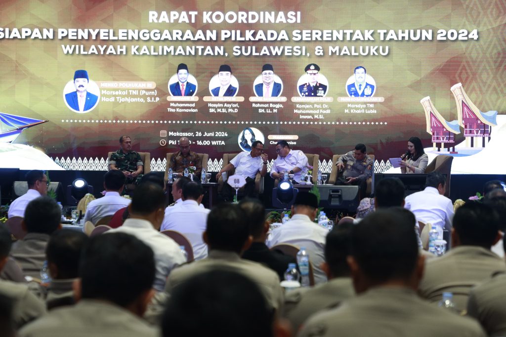 Menko Polhukam Pimpin Rakor Persiapan Pilkada Serentak 2024 di Makassar - SPIRITKITA